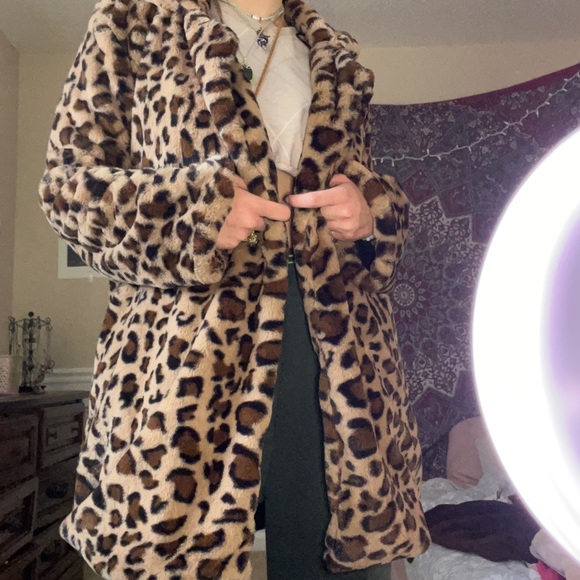 Love Tree | Jackets & Coats | Love Tree Cheetah Faux Fur Coat | Poshmark